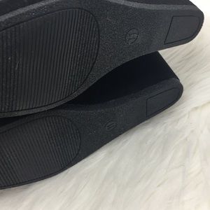 Universal Thread | Shoes | Universal Thread Bessie Wedge Ankle Bootie ...